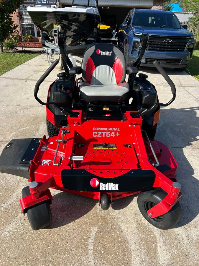 RedMax CZT54+ Zero-Turn Mower – 54" Cutting Deck – SWI Outlet Store